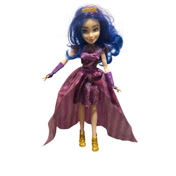Disney | Toys | Disney Descendants 3 Royal Engagement Mal Only Doll ...
